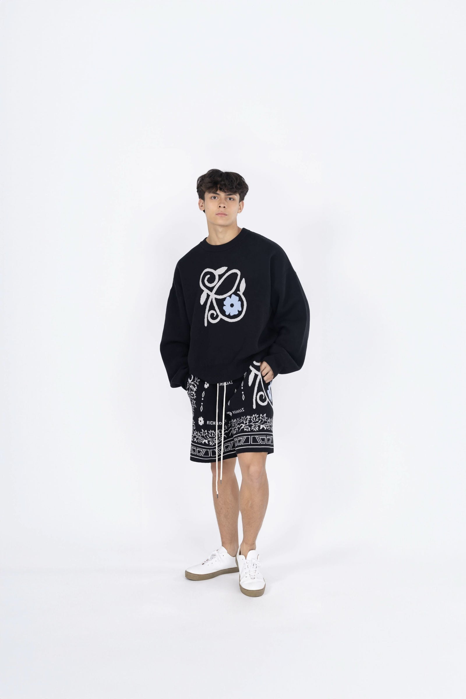 Knitted Porcelain Sweater - Graphite