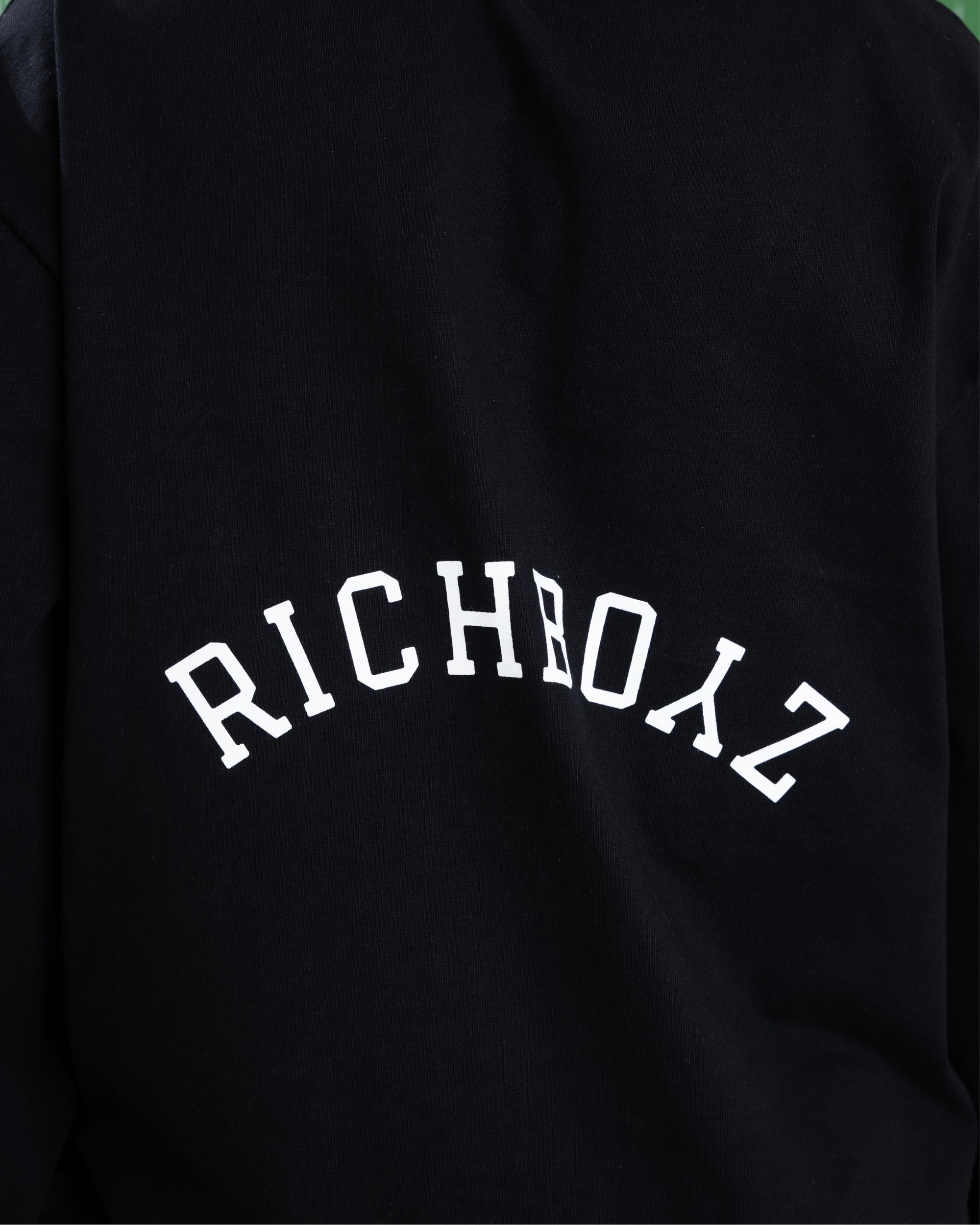 Collared Longsleeve - Black